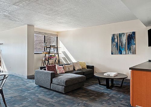 Walnut Towers Pittsburgh Apartments | Walnut Capital