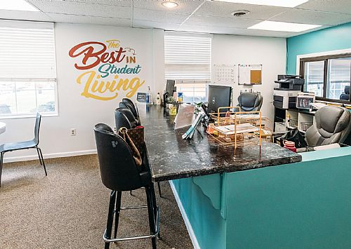 University Commons, Pittsburgh Apartments | Walnut Capital