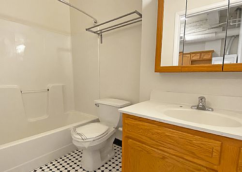 University Commons, Pittsburgh Apartments | Walnut Capital