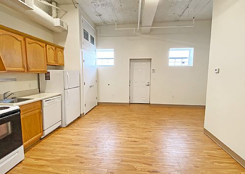 University Commons, Pittsburgh Apartments | Walnut Capital