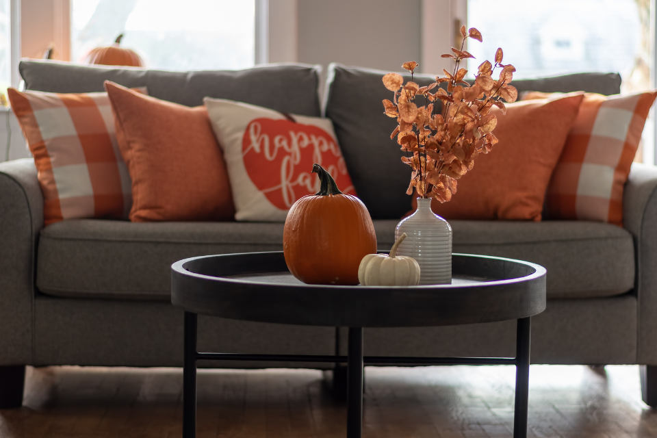 Fall Decorating Tips for Your Apartment | Walnut Capital Blog